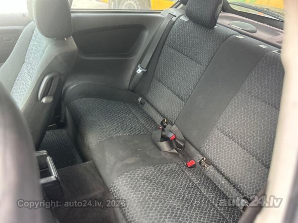 Pelēks BMW 3 Series 2003 Tartu, ar dzinēja tilpumu 2.00 L un nobraukumu 300 tūkst. km par 1999 €, foto 11 vietnē AUTOMOTO.COM.LV