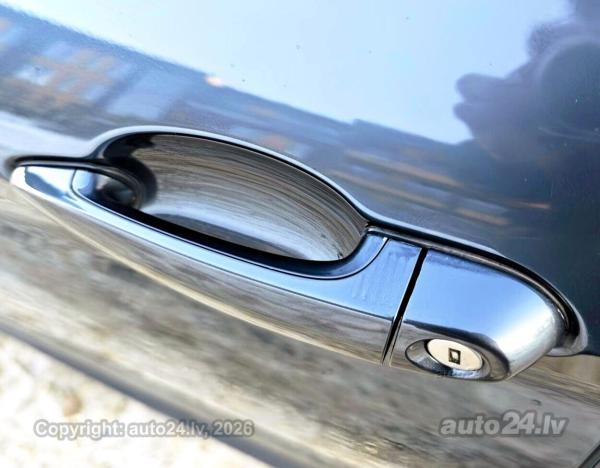 Pelēks BMW 3 Series 2014 Tallina, ar dzinēja tilpumu 3.00 L un nobraukumu 262 tūkst. km par 13500 €, foto 11 vietnē AUTOMOTO.COM.LV