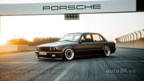 Pelēks BMW 3 Series 1986 Tallina, ar dzinēja tilpumu 2.00 L un nobraukumu 0 tūkst. km par 18000 €, foto 1 vietnē AUTOMOTO.COM.LV