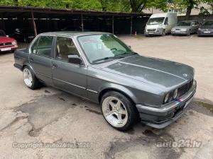 Pelēks BMW 3 Series 1987 Tallina, ar dzinēja tilpumu 3.00 L un nobraukumu 0 tūkst. km par 9999 €, foto  vietnē AUTOMOTO.COM.LV