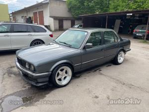 Pelēks BMW 3 Series 1987 Tallina, ar dzinēja tilpumu 3.00 L un nobraukumu 0 tūkst. km par 9999 €, foto 7 vietnē AUTOMOTO.COM.LV
