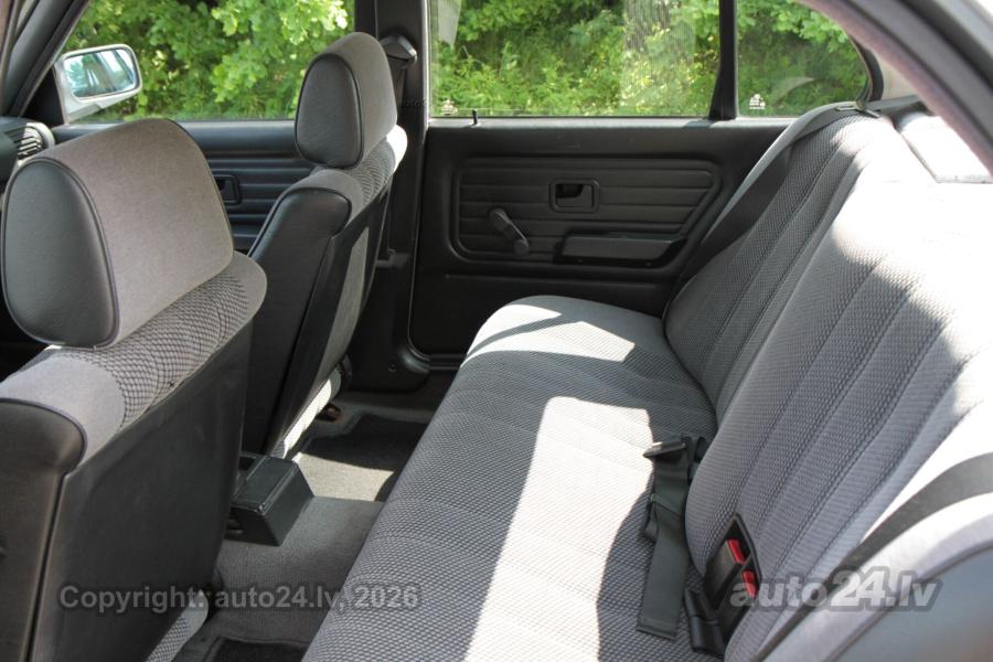 Pelēks BMW 3 Series 1990 Pērnava, ar dzinēja tilpumu 1.60 L un nobraukumu 238 tūkst. km par 6900 €, foto 7 vietnē AUTOMOTO.COM.LV