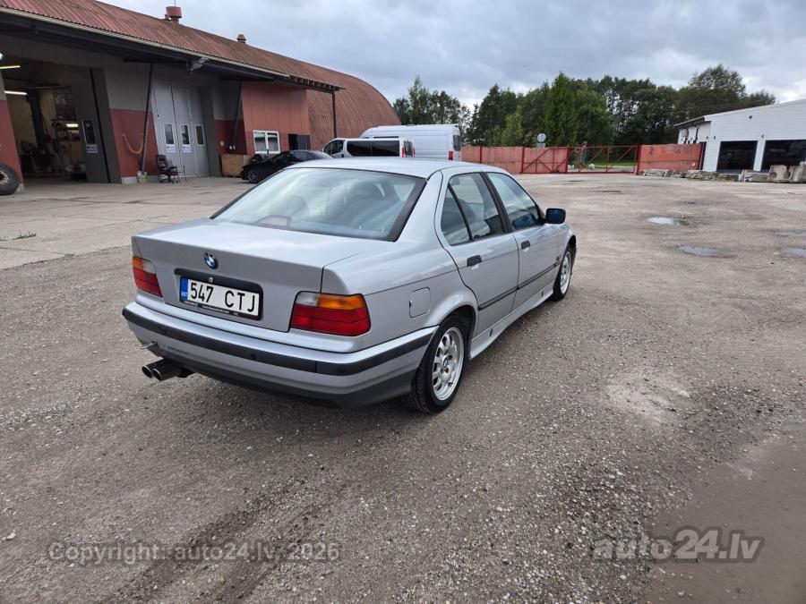 Pelēks BMW 3 Series 1996 Tallina, ar dzinēja tilpumu 1.80 L un nobraukumu 248 tūkst. km par 6500 €, foto 4 vietnē AUTOMOTO.COM.LV