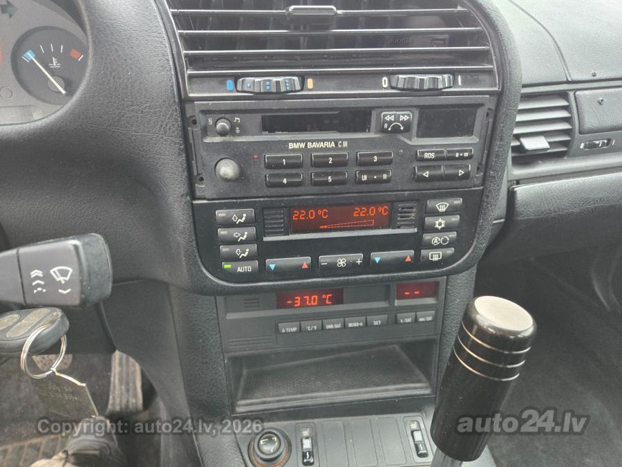 Pelēks BMW 3 Series 1996 Tallina, ar dzinēja tilpumu 1.80 L un nobraukumu 248 tūkst. km par 6500 €, foto 8 vietnē AUTOMOTO.COM.LV