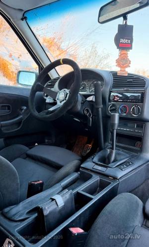 Pelēks BMW 3 Series 1997 Rakvere, ar dzinēja tilpumu 2.50 L un nobraukumu 0 tūkst. km par 3400 €, foto 11 vietnē AUTOMOTO.COM.LV