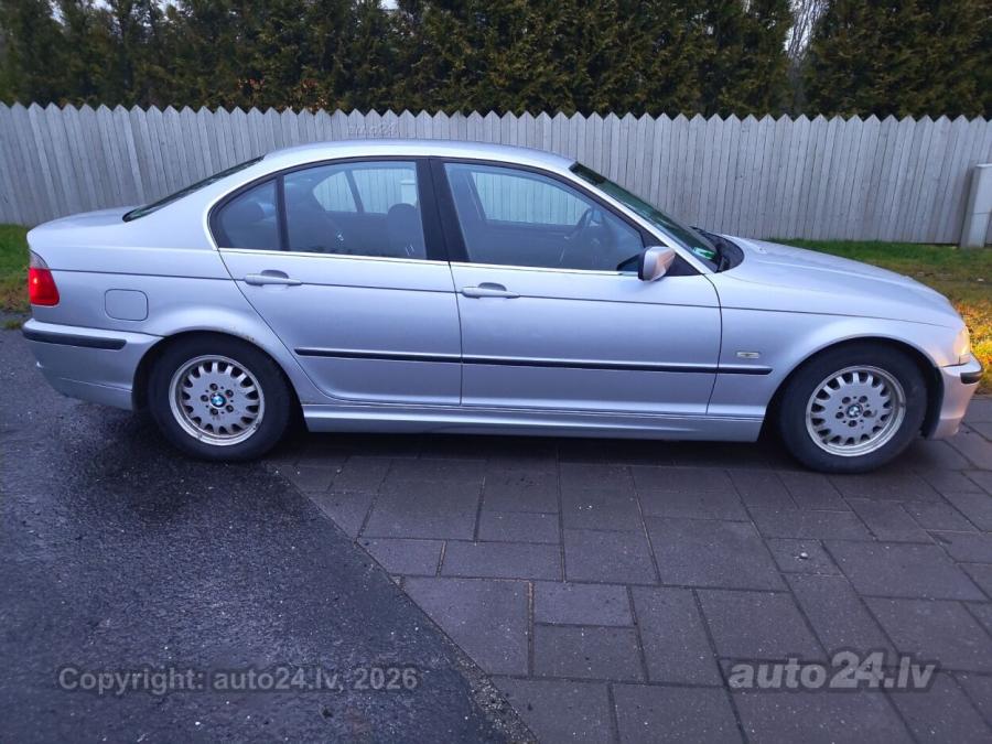 Grey BMW 3 Series 2001 in Tallinn, with an engine capacity of 2.20 L and mileage of 275 thousand km for 2650 €, photo 5 on AUTOMOTO.COM.LV