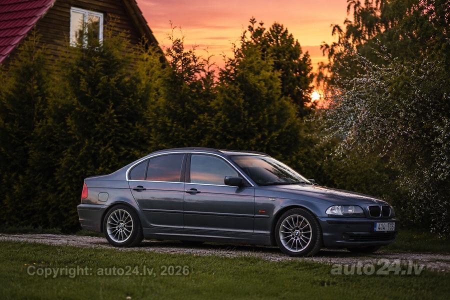Pelēks BMW 3 Series 2001 Tallina, ar dzinēja tilpumu 2.20 L un nobraukumu 250 tūkst. km par 3000 €, foto 1 vietnē AUTOMOTO.COM.LV