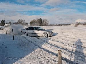 Grey BMW 3 Series 2003 in Haapsalu, with an engine capacity of 2.50 L and mileage of 235 thousand km for 2500 €, photo 2 on AUTOMOTO.COM.LV
