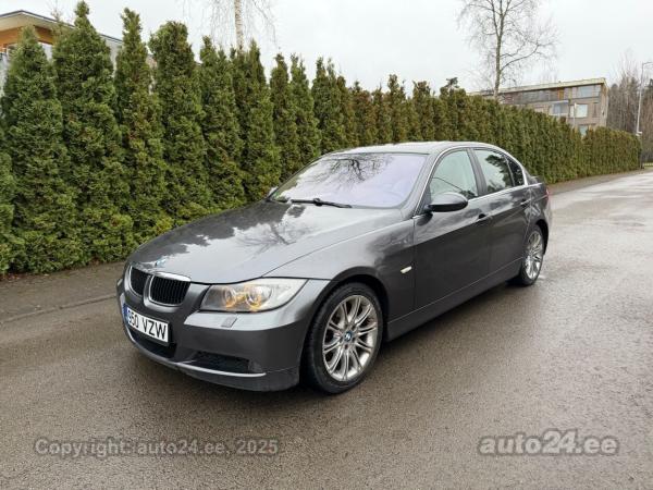 Pelēks BMW 3 Series 2004 Tallina, ar dzinēja tilpumu 2.50 L un nobraukumu 406 tūkst. km par 4600 €, foto 1 vietnē AUTOMOTO.COM.LV