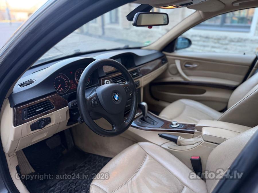 Pelēks BMW 3 Series 2004 Tallina, ar dzinēja tilpumu 2.50 L un nobraukumu 406 tūkst. km par 3720 €, foto 16 vietnē AUTOMOTO.COM.LV