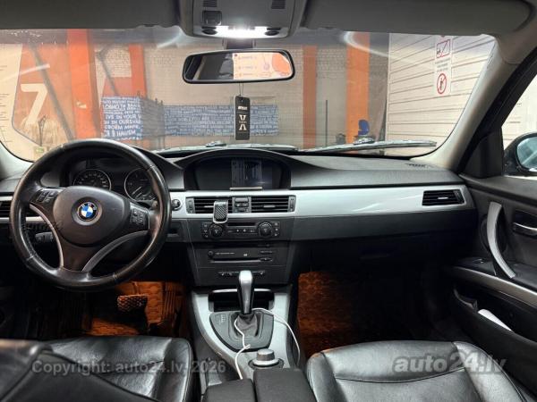 Pelēks BMW 3 Series 2005 Tallina, ar dzinēja tilpumu 3.00 L un nobraukumu 204 tūkst. km par 4500 €, foto 6 vietnē AUTOMOTO.COM.LV