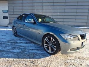 Pelēks BMW 3 Series 2005 Tallina, ar dzinēja tilpumu 3.00 L un nobraukumu 284 tūkst. km par 9000 €, foto  vietnē AUTOMOTO.COM.LV