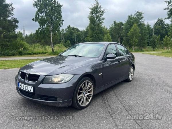 Grey BMW 3 Series 2005 in Tallinn, with an engine capacity of 2.00 L and mileage of 286 thousand km for 3400 €, photo 2 on AUTOMOTO.COM.LV
