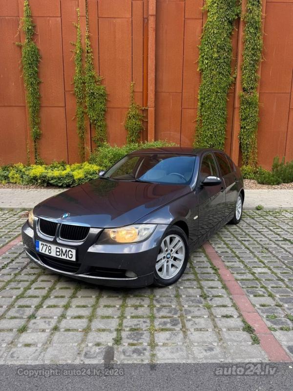Pelēks BMW 3 Series 2005 Tallina, ar dzinēja tilpumu 2.00 L un nobraukumu 365 tūkst. km par 2799 €, foto 2 vietnē AUTOMOTO.COM.LV