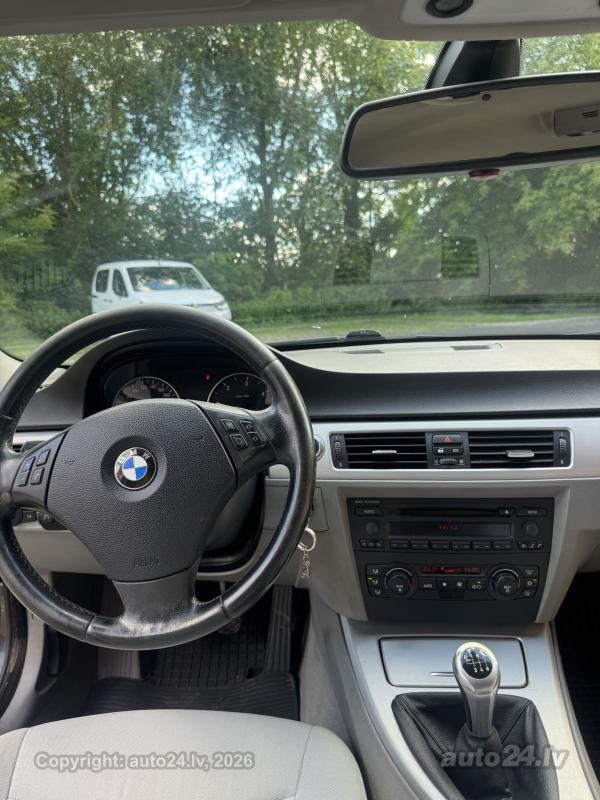 Pelēks BMW 3 Series 2005 Tallina, ar dzinēja tilpumu 2.00 L un nobraukumu 365 tūkst. km par 2799 €, foto 7 vietnē AUTOMOTO.COM.LV
