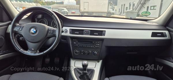 Grey BMW 3 Series 2006 in Tartu, with an engine capacity of 2.50 L and mileage of 358 thousand km for 5400 €, photo 10 on AUTOMOTO.COM.LV