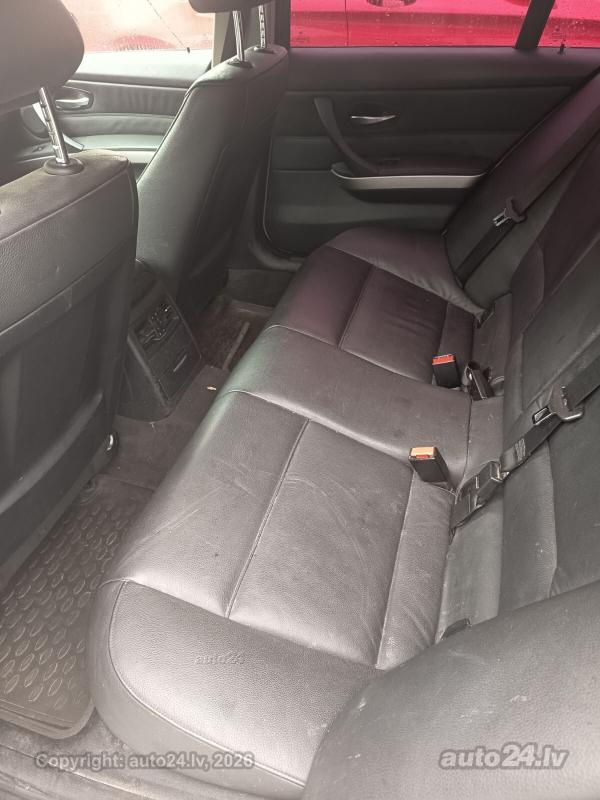 Grey BMW 3 Series 2007 in Tallinn, with an engine capacity of 2.00 L and mileage of 220 thousand km for 1999 €, photo 8 on AUTOMOTO.COM.LV