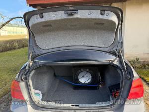 Pelēks BMW 3 Series 2008 Tallina, ar dzinēja tilpumu 2.00 L un nobraukumu 258 tūkst. km par 3900 €, foto 8 vietnē AUTOMOTO.COM.LV
