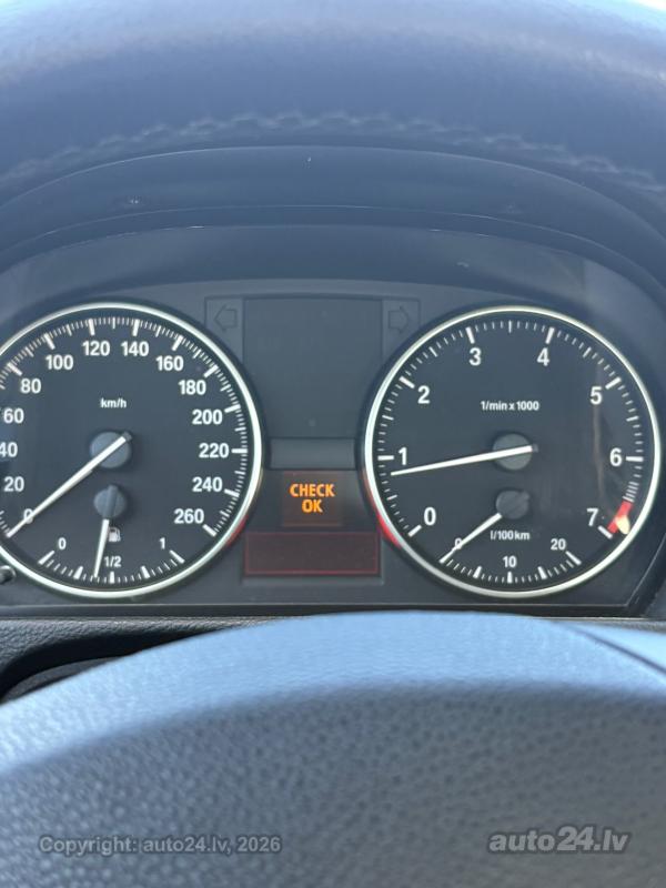 Grey BMW 3 Series 2008 in Tallinn, with an engine capacity of 2.00 L and mileage of 260 thousand km for 3999 €, photo 6 on AUTOMOTO.COM.LV