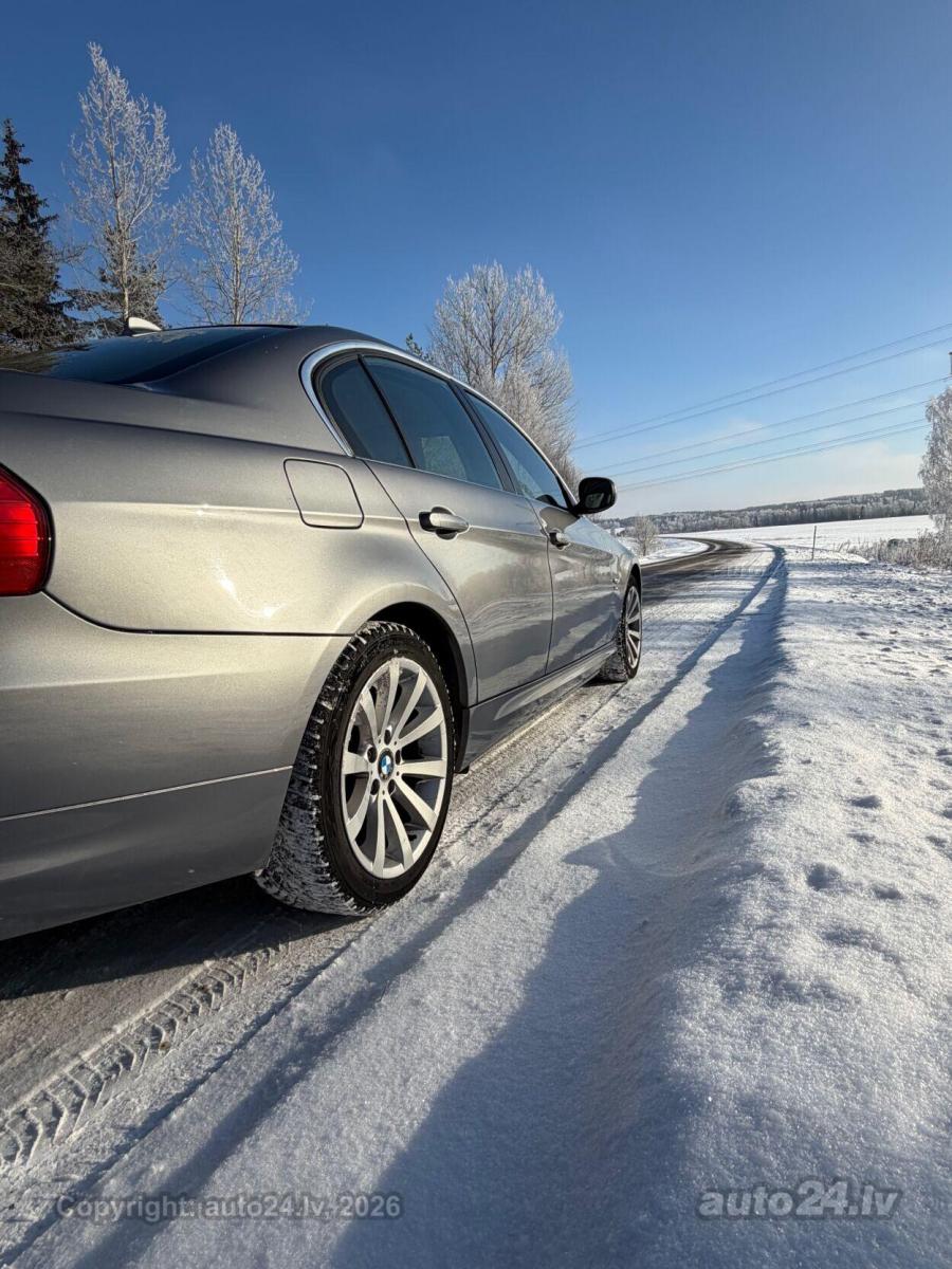Pelēks BMW 3 Series 2009 Tartu, ar dzinēja tilpumu 3.00 L un nobraukumu 248 tūkst. km par 6450 €, foto 6 vietnē AUTOMOTO.COM.LV