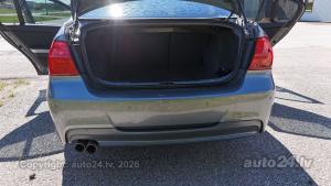 Grey BMW 3 Series 2009 in Viljandi, with an engine capacity of 3.00 L and mileage of 268 thousand km for 9900 €, photo 14 on AUTOMOTO.COM.LV