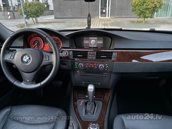Pelēks BMW 3 Series 2009 Tallina, ar dzinēja tilpumu 3.00 L un nobraukumu 297 tūkst. km par 8999 €, foto 8 vietnē AUTOMOTO.COM.LV