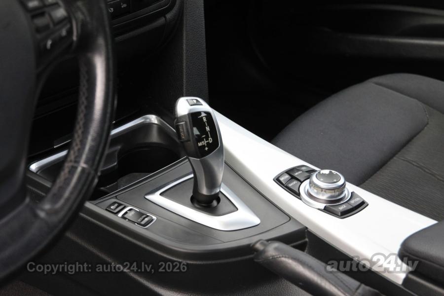 Pelēks BMW 3 Series 2012 Tallina, ar dzinēja tilpumu 2.00 L un nobraukumu 230 tūkst. km par 7300 €, foto 9 vietnē AUTOMOTO.COM.LV
