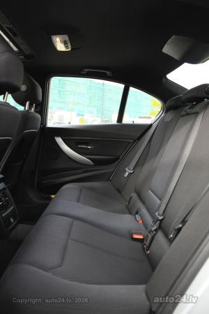 Pelēks BMW 3 Series 2012 Tallina, ar dzinēja tilpumu 2.00 L un nobraukumu 230 tūkst. km par 7300 €, foto 15 vietnē AUTOMOTO.COM.LV