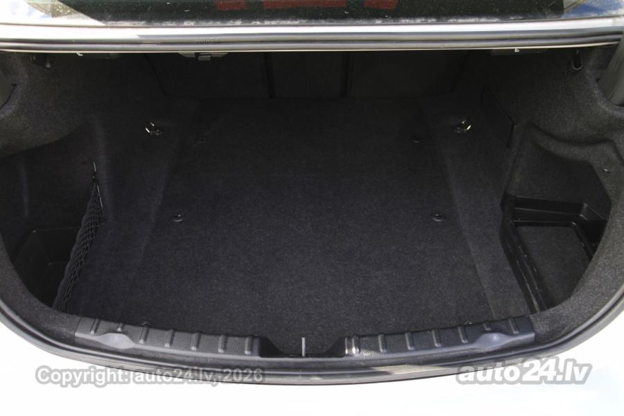 Pelēks BMW 3 Series 2012 Tallina, ar dzinēja tilpumu 2.00 L un nobraukumu 230 tūkst. km par 7300 €, foto 19 vietnē AUTOMOTO.COM.LV