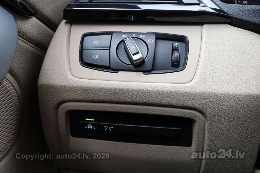 Grey BMW 3 Series 2014 in Tallinn, with an engine capacity of 2.00 L and mileage of 360 thousand km for 9999 €, photo 20 on AUTOMOTO.COM.LV