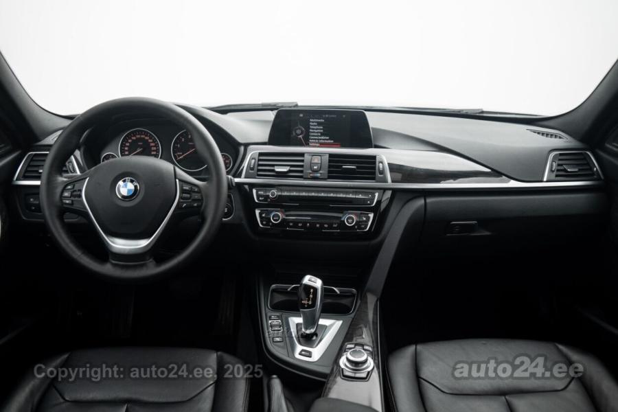 Pelēks BMW 3 Series 2016 Tallina, ar dzinēja tilpumu 2.00 L un nobraukumu 153 tūkst. km par 14899 €, foto 12 vietnē AUTOMOTO.COM.LV