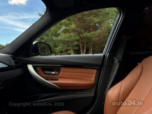 Grey BMW 3 Series 2016 in Tallinn, with an engine capacity of 2.00 L and mileage of 166 thousand km for 20600 €, photo 8 on AUTOMOTO.COM.LV