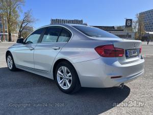 Grey BMW 3 Series 2017 in Tallinn, with an engine capacity of 1.50 L and mileage of 92 thousand km for 18900 €, photo 4 on AUTOMOTO.COM.LV