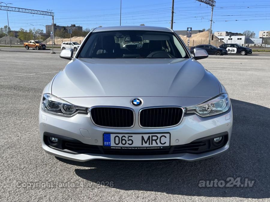 Grey BMW 3 Series 2017 in Tallinn, with an engine capacity of 1.50 L and mileage of 92 thousand km for 18900 €, photo 7 on AUTOMOTO.COM.LV