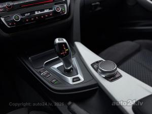 Grey BMW 3 Series 2017 in Tallinn, with an engine capacity of 2.00 L and mileage of 165 thousand km for 14990 €, photo 13 on AUTOMOTO.COM.LV