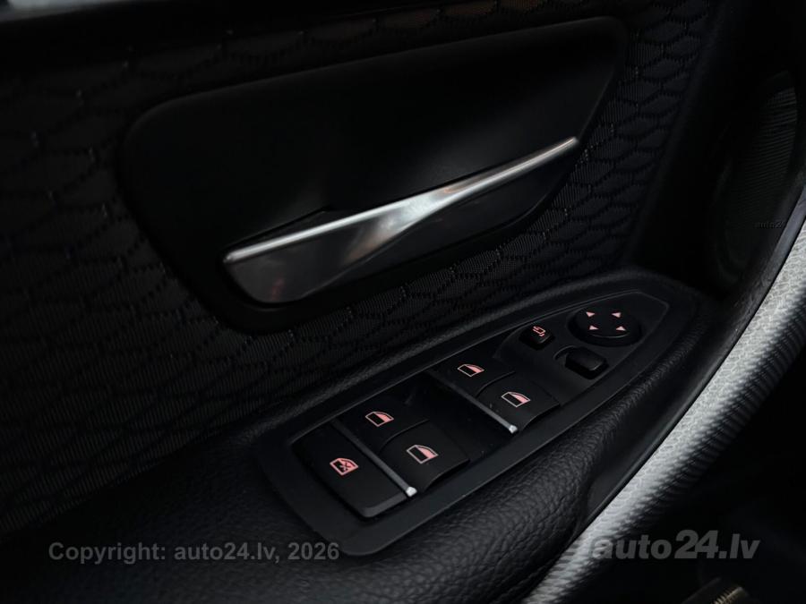 Grey BMW 3 Series 2017 in Tallinn, with an engine capacity of 2.00 L and mileage of 165 thousand km for 14990 €, photo 18 on AUTOMOTO.COM.LV