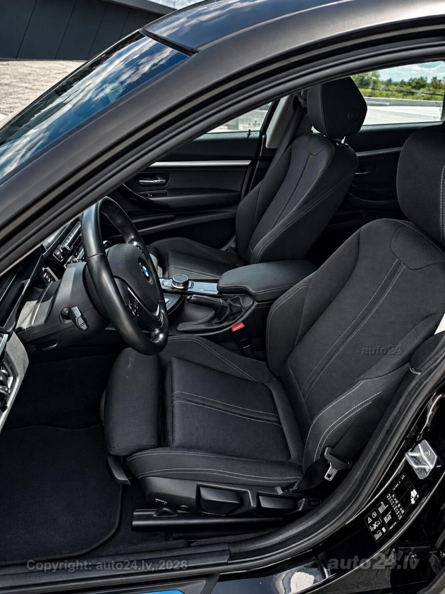 Pelēks BMW 3 Series 2017 Tallina, ar dzinēja tilpumu 2.00 L un nobraukumu 165 tūkst. km par 17990 €, foto 12 vietnē AUTOMOTO.COM.LV
