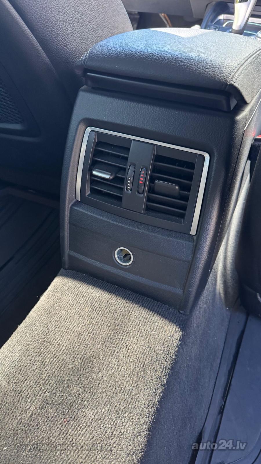 Grey BMW 3 Series 2019 in Tallinn, with an engine capacity of 2.00 L and mileage of 162 thousand km for 22500 €, photo 12 on AUTOMOTO.COM.LV