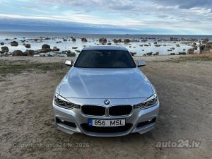 Grey BMW 3 Series 2019 in Tallinn, with an engine capacity of 2.00 L and mileage of 204 thousand km for 18900 €, photo 3 on AUTOMOTO.COM.LV
