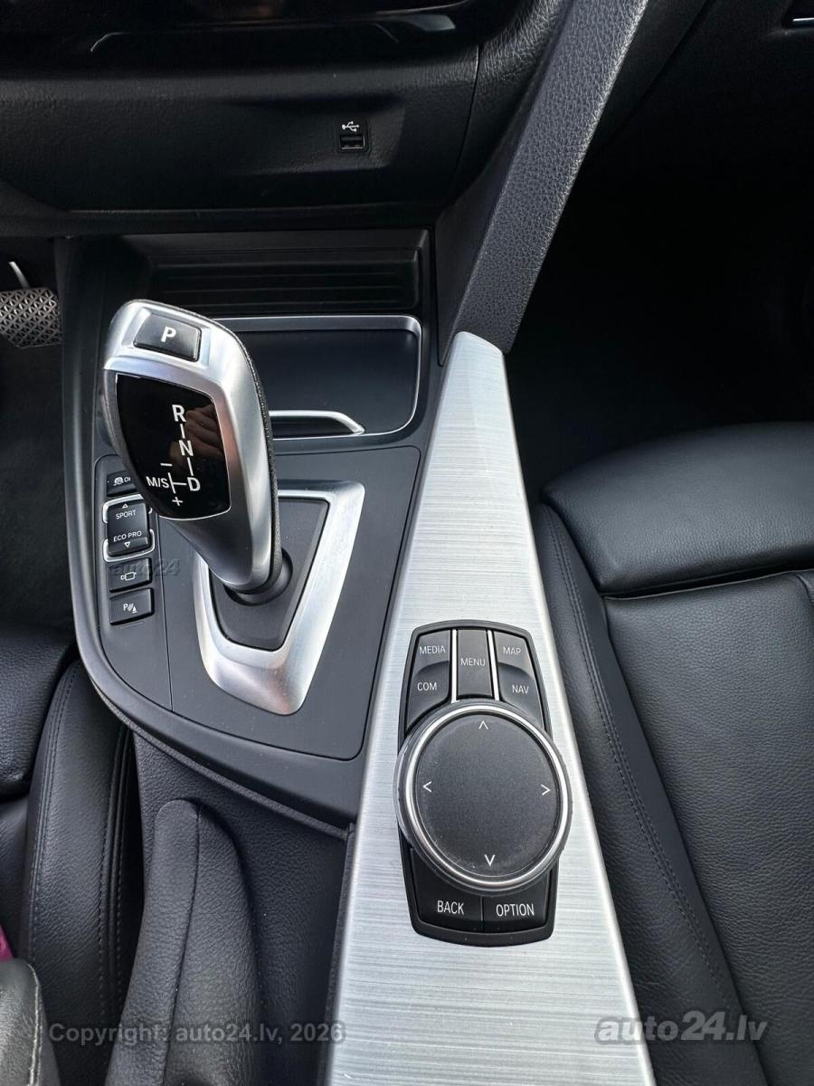 Grey BMW 3 Series 2019 in Tallinn, with an engine capacity of 2.00 L and mileage of 204 thousand km for 18900 €, photo 23 on AUTOMOTO.COM.LV