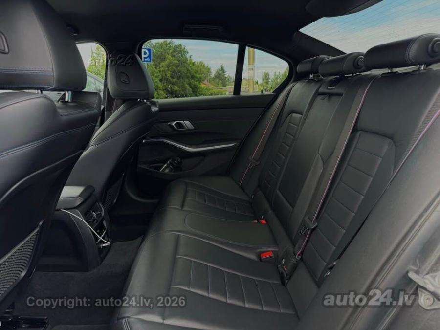 Pelēks BMW 3 Series 2019 Narva, ar dzinēja tilpumu 2.00 L un nobraukumu 126 tūkst. km par 28000 €, foto 9 vietnē AUTOMOTO.COM.LV