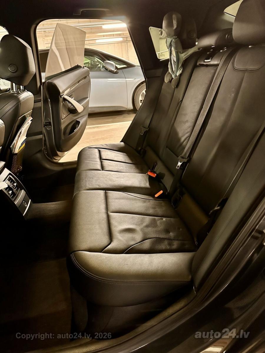 Grey BMW 3 Series 2020 in Tallinn, with an engine capacity of 2.00 L and mileage of 204 thousand km for 18400 €, photo 12 on AUTOMOTO.COM.LV