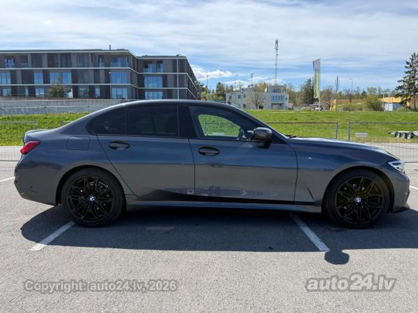 Grey BMW 3 Series 2021 in Tallinn, with an engine capacity of 2.00 L and mileage of 75 thousand km for 38000 €, photo 3 on AUTOMOTO.COM.LV