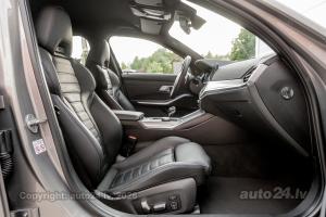 Grey BMW 3 Series 2021 in Parnu, with an engine capacity of 2.00 L and mileage of 122 thousand km for 31900 €, photo 20 on AUTOMOTO.COM.LV