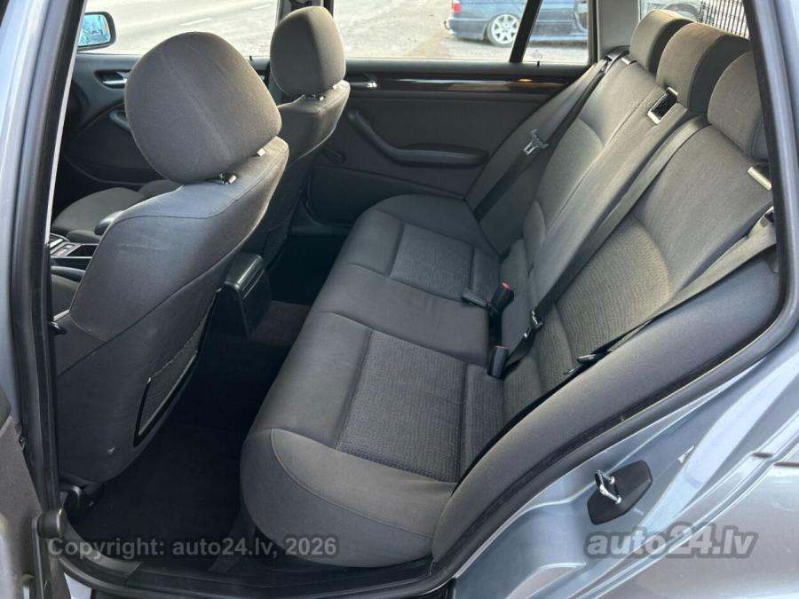 Pelēks BMW 3 Series 2002 Tallina, ar dzinēja tilpumu 2.00 L un nobraukumu 0 tūkst. km par 2900 €, foto 11 vietnē AUTOMOTO.COM.LV