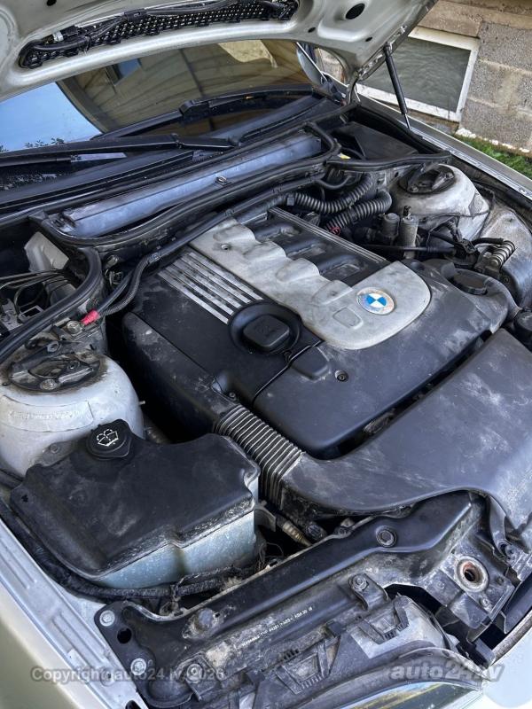 Pelēks BMW 3 Series 2002 Tallina, ar dzinēja tilpumu 3.00 L un nobraukumu 273 tūkst. km par 2900 €, foto 6 vietnē AUTOMOTO.COM.LV