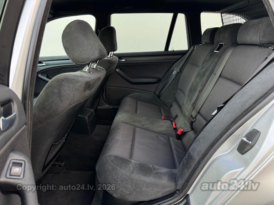 Pelēks BMW 3 Series 2003 Tallina, ar dzinēja tilpumu 2.90 L un nobraukumu 0 tūkst. km par 2750 €, foto 12 vietnē AUTOMOTO.COM.LV
