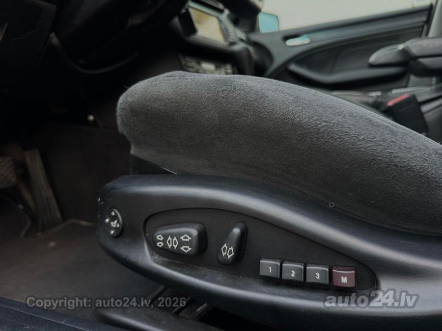 Pelēks BMW 3 Series 2003 Tallina, ar dzinēja tilpumu 2.90 L un nobraukumu 0 tūkst. km par 2750 €, foto 13 vietnē AUTOMOTO.COM.LV