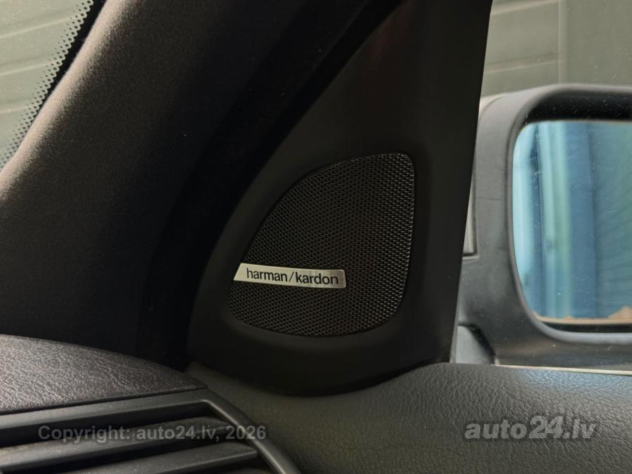 Pelēks BMW 3 Series 2004 Tallina, ar dzinēja tilpumu 2.00 L un nobraukumu 0 tūkst. km par 2290 €, foto 13 vietnē AUTOMOTO.COM.LV