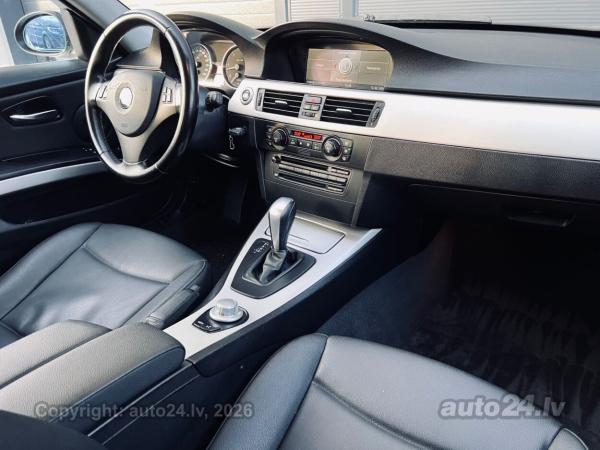 Pelēks BMW 3 Series 2005 Tallina, ar dzinēja tilpumu 3.00 L un nobraukumu 348 tūkst. km par 4800 €, foto 11 vietnē AUTOMOTO.COM.LV